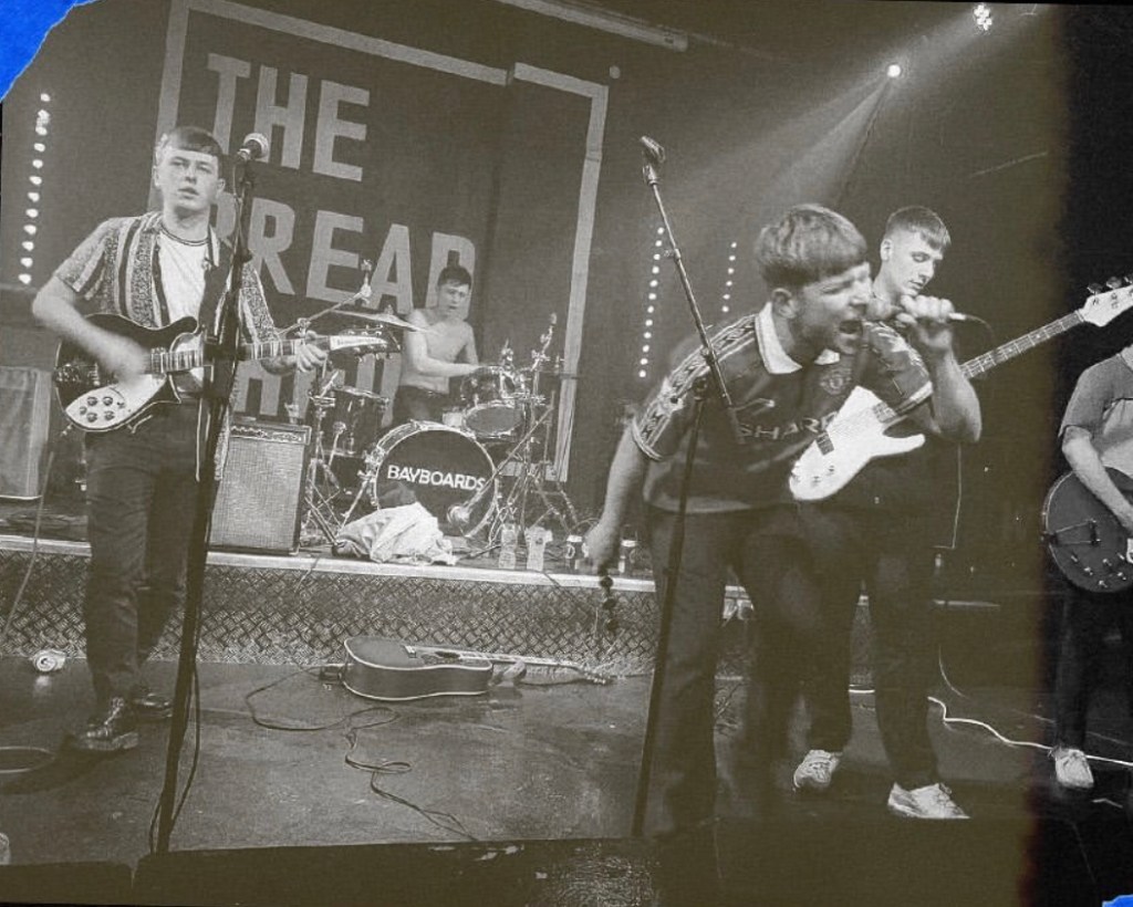 ROLLA – T H E S O N G B I R D