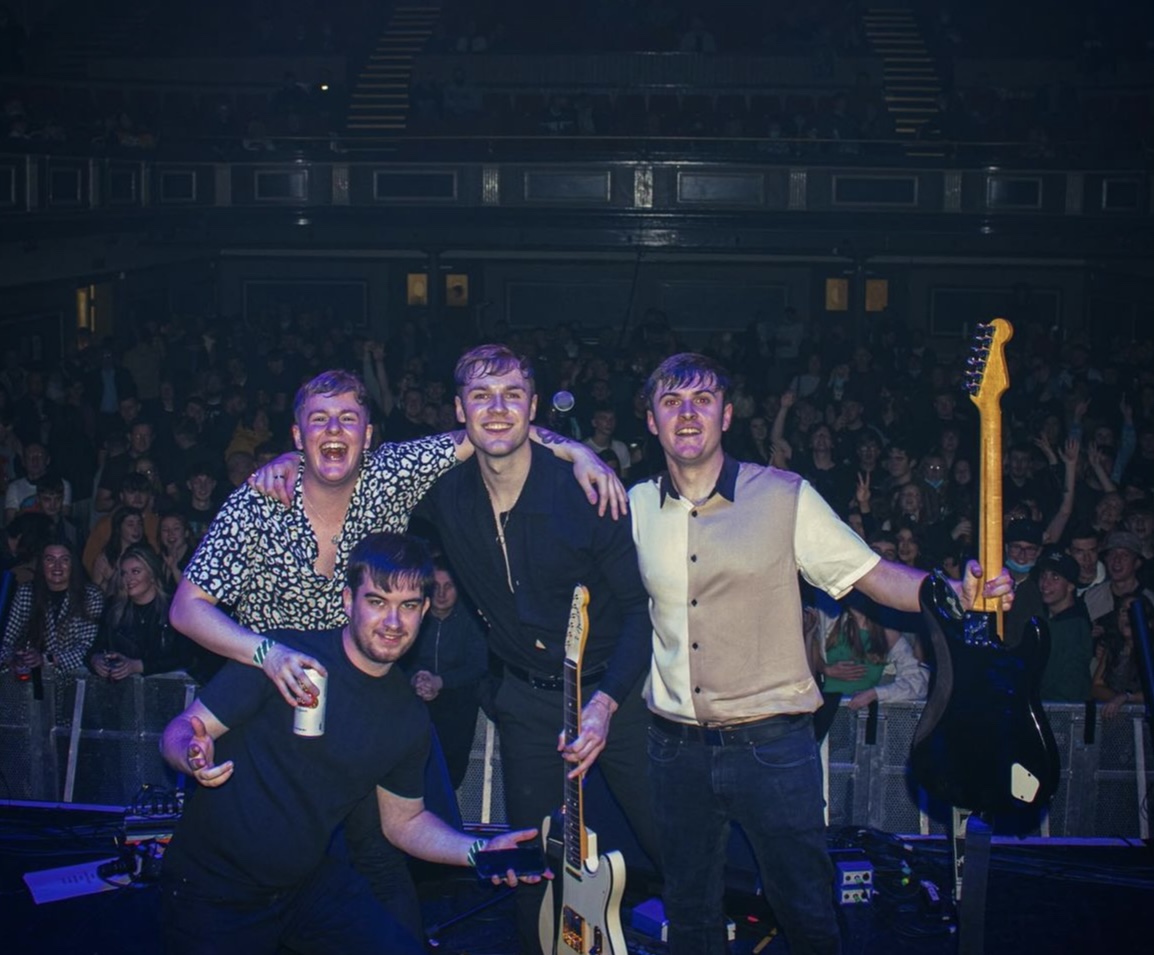 SYFTA – THE SONGBIRD